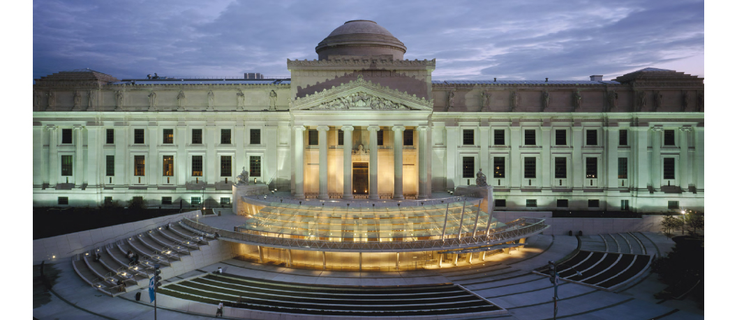 Balancing Demands for Innovative University Facilities with Campus ...